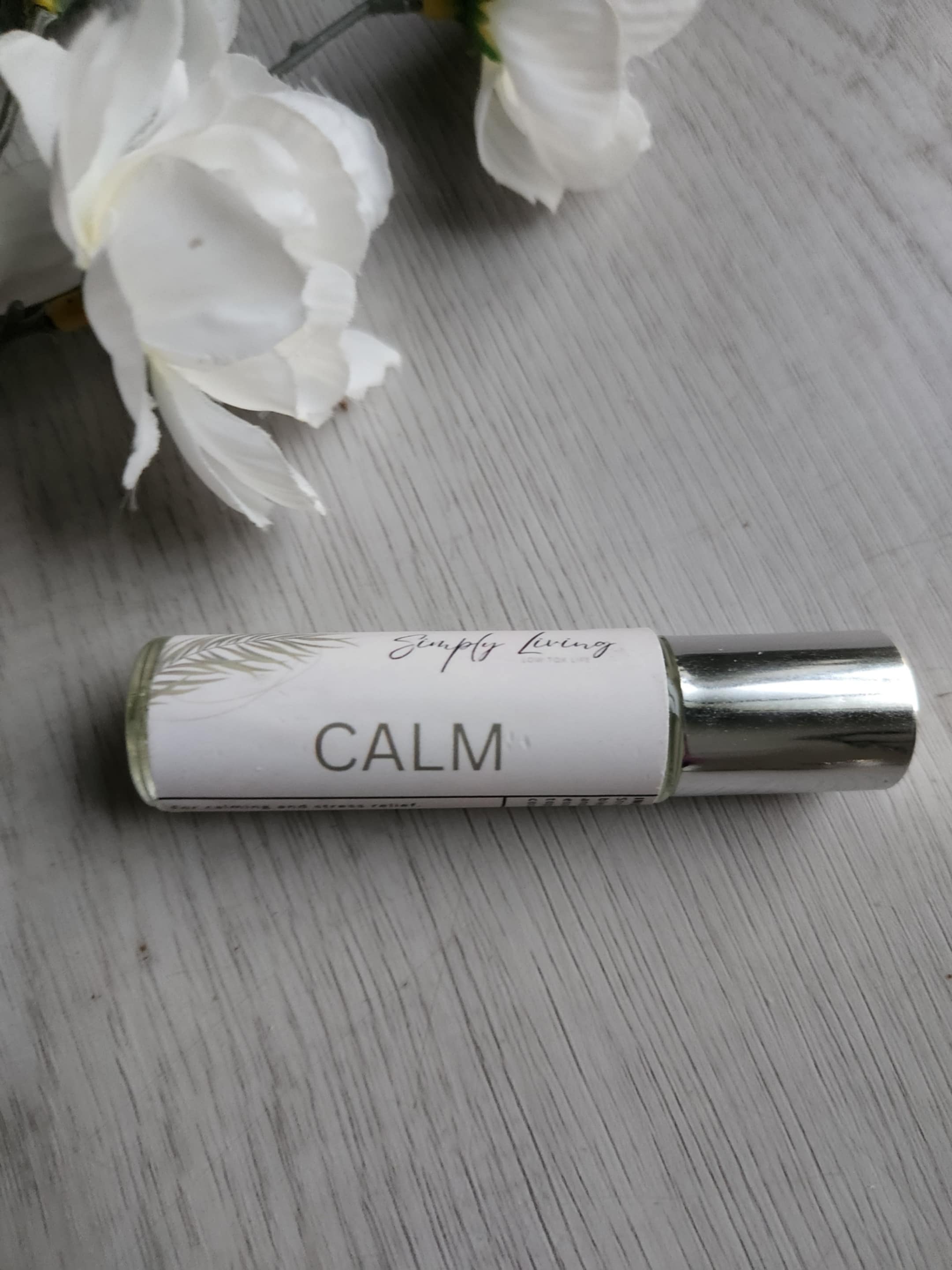 Calm essential oil support roller – SimplyLiving